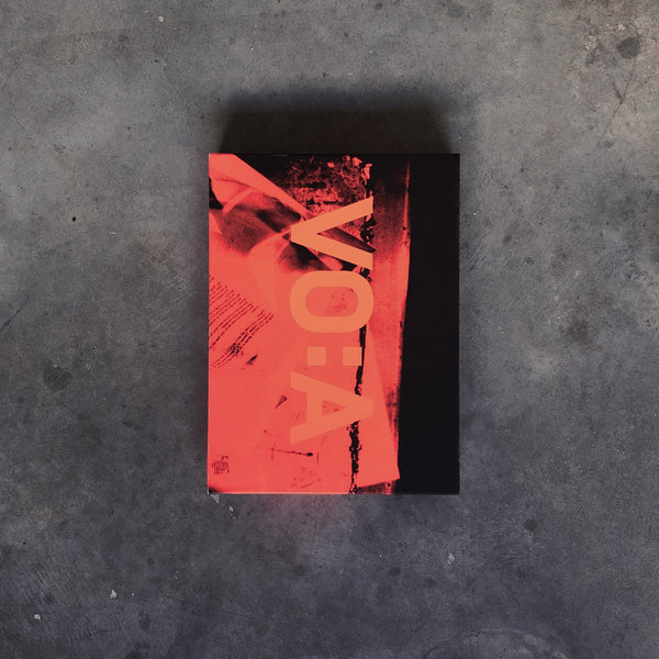 Vaughan Oliver: Archive – Standards Manual